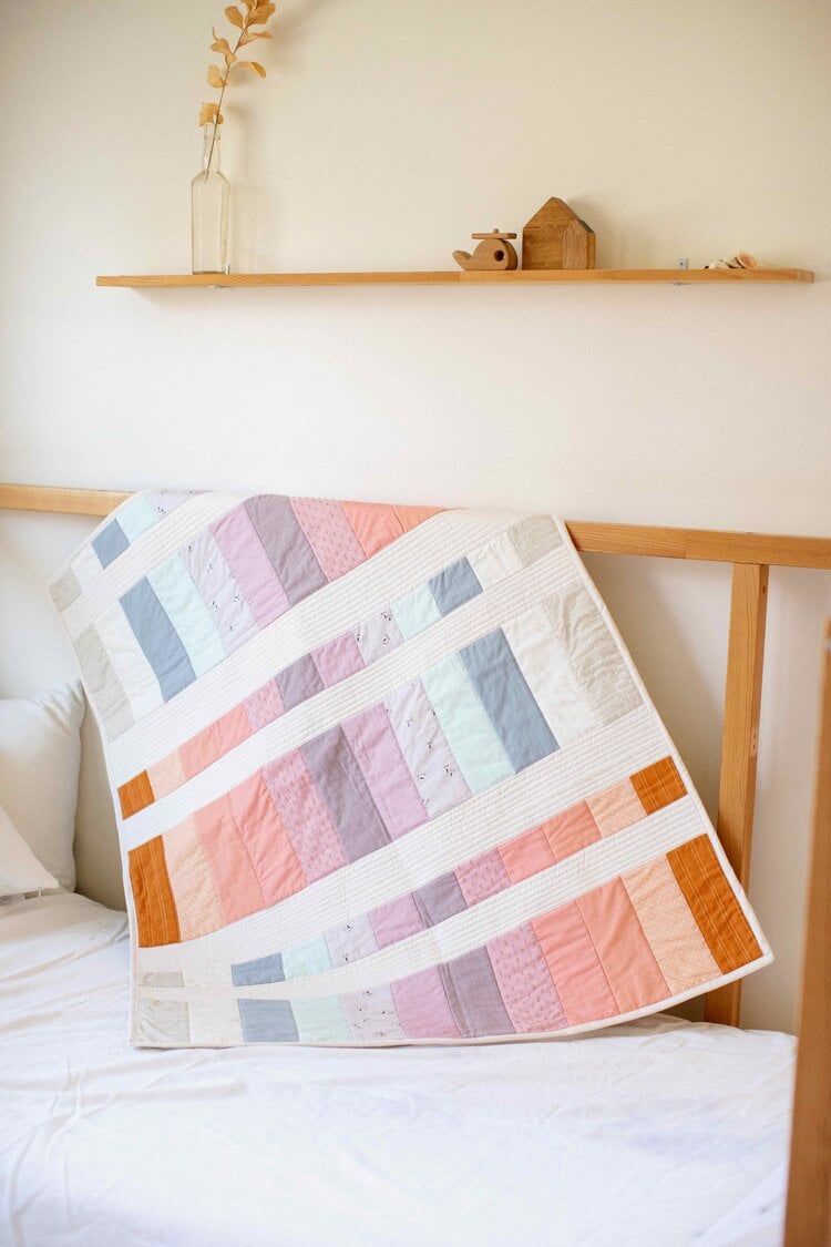 30+ Minimalist Modern Quilt Patterns for Modern Quilters