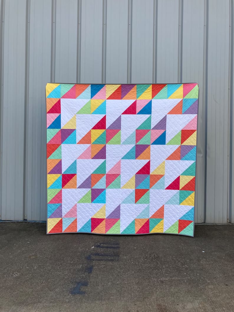 30+ Minimalist Modern Quilt Patterns for Modern Quilters