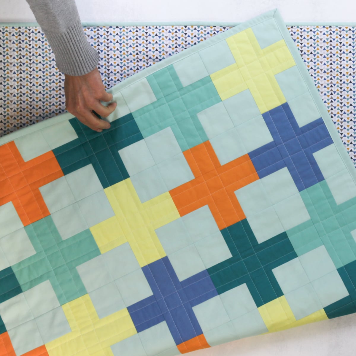 100+ Modern Patterns For Quilts To Make In 2025