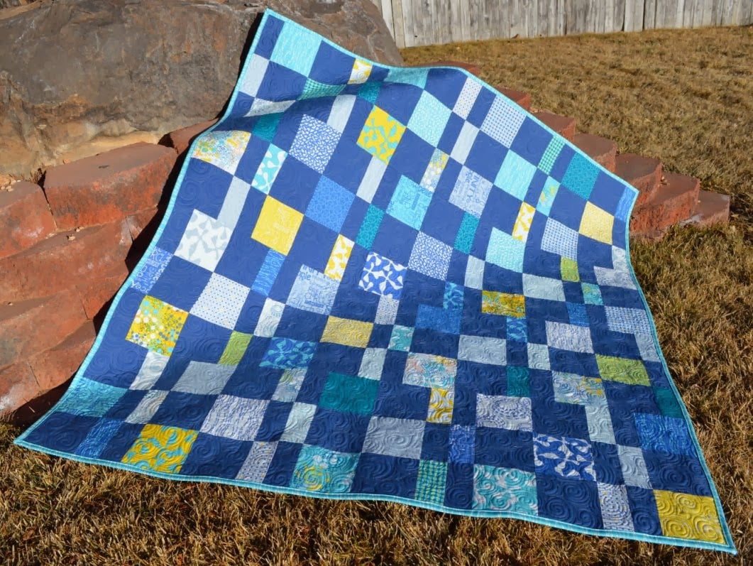 50+ Charm Pack Quilt Patterns | Quick & Easy