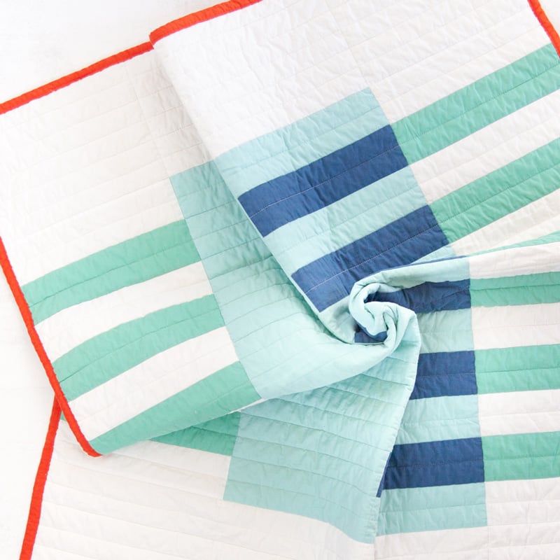 20+ Summer Quilt Patterns & Blocks for a Sun-Soaked Season