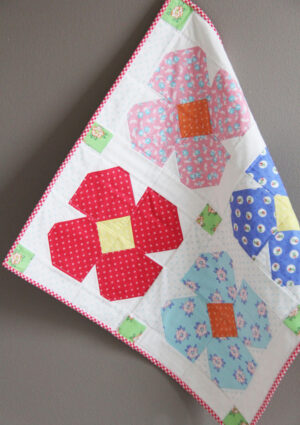 Flower Quilt Patterns: 20+ Ideas for Modern Quilters
